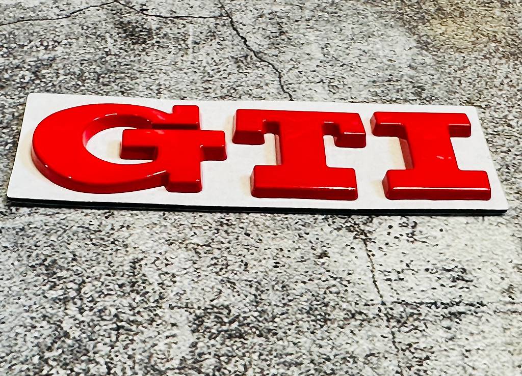 VW GTI Emblem Schriftzug Logo NEU Rot aus Metall Canton Soleure - tutti.ch