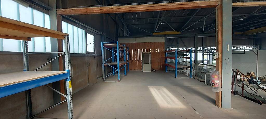 Lagerplatz / Lagerraum oder Werkstattraum im 1.Stock im Kanton Bern ...