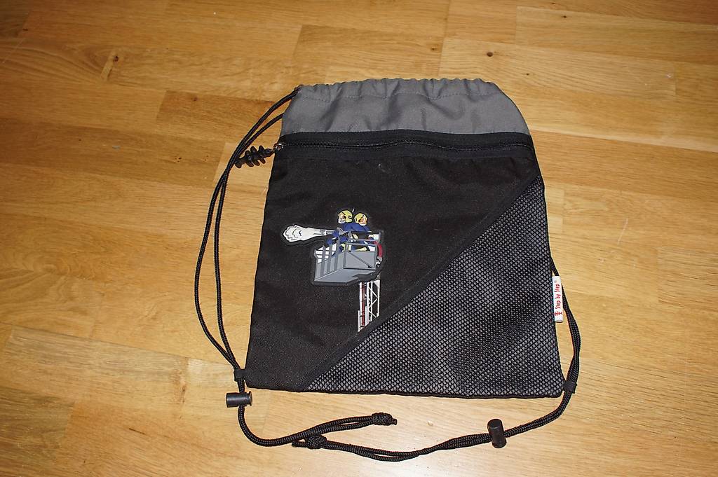 Turnsack Feuerwehr 3D von Step by Step im Kanton Luzern - tutti.ch
