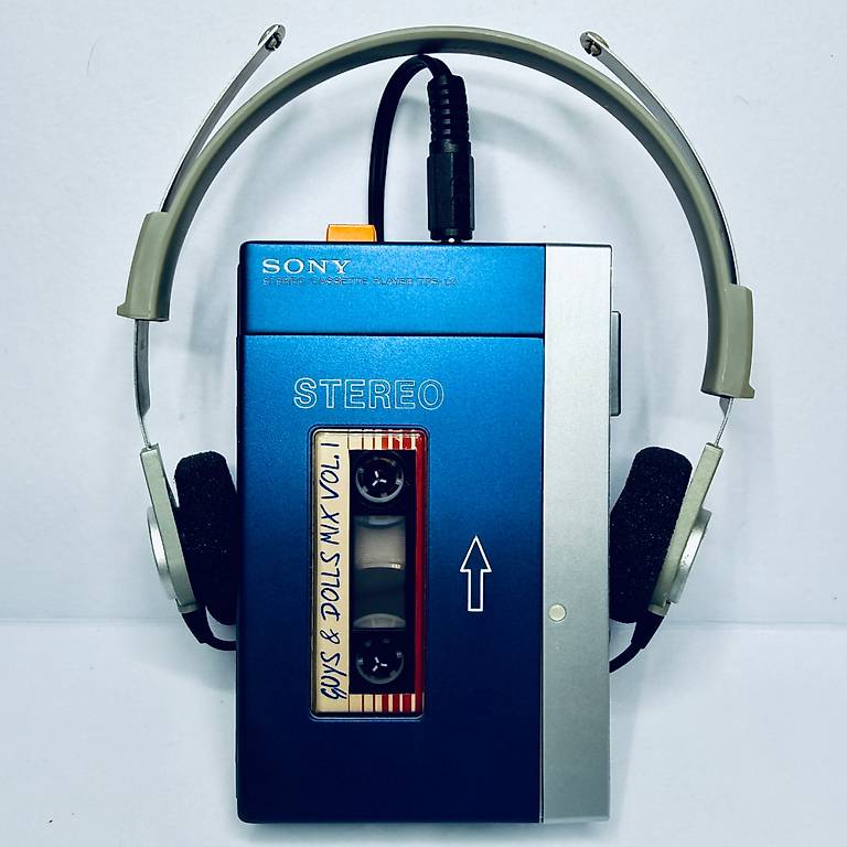 Sony Walkman TPS-L2 (GUYS & DOLLS) +MDR-3L2 Kopfhörer #293 im Kanton ...