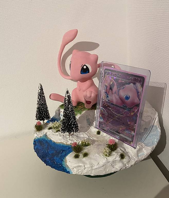 Pokémon Mew Aussteller mit Mew ex Karte im Kanton Luzern - tutti.ch