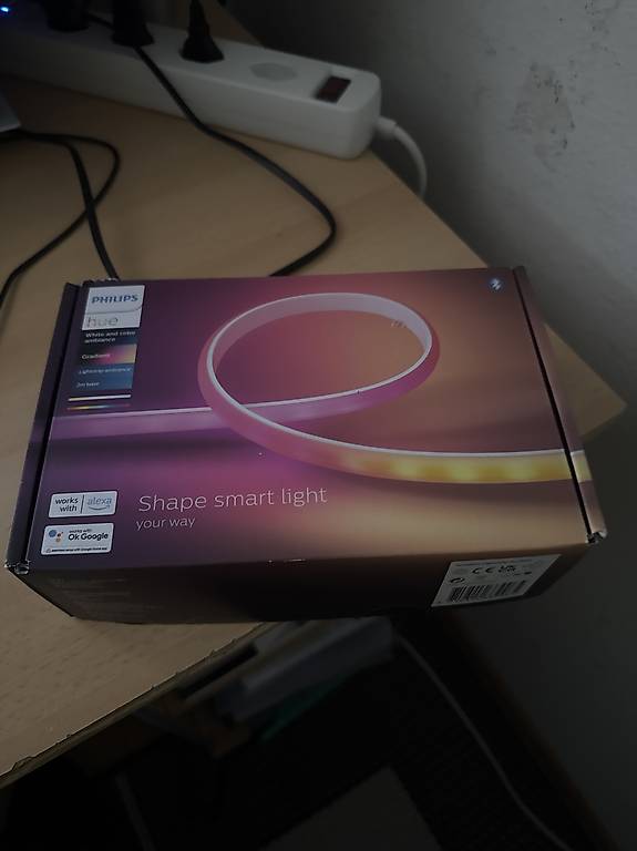Philips Hue Gradient LED Strip 2m im Kanton Schaffhausen - tutti.ch