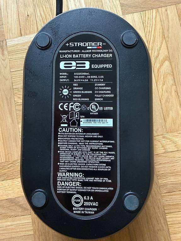 Stromer Ladegerät CR245 für aktuelle Modelle im Kanton Aargau - tutti.ch