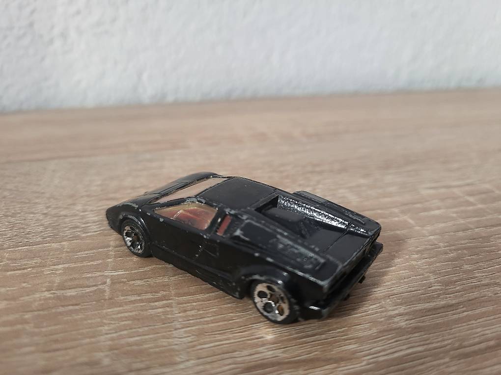 Lamborghini countach Hotwheel 1997 im Kanton Bern - tutti.ch