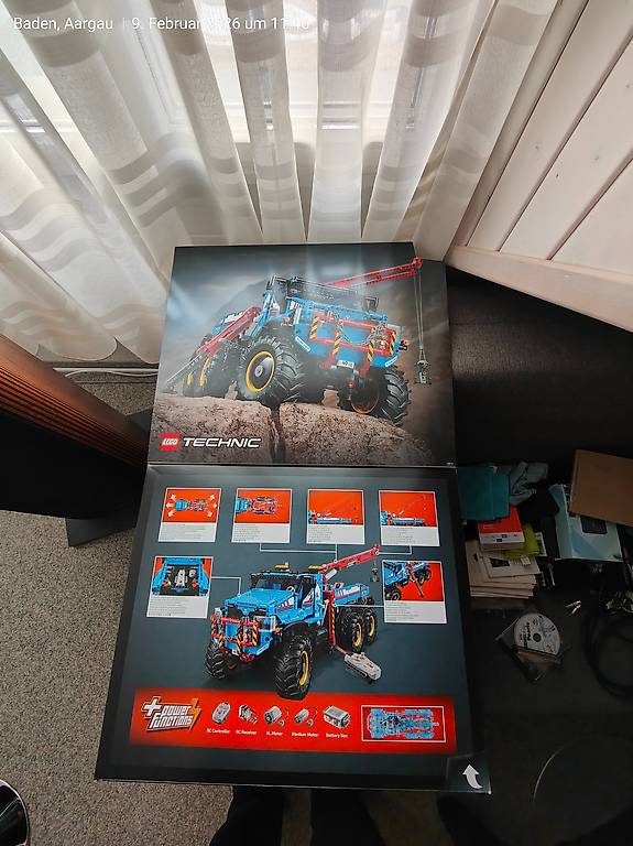 Lego Technic 6x6 All Terrain Tow Truck 42070 im Kanton Aargau - tutti.ch