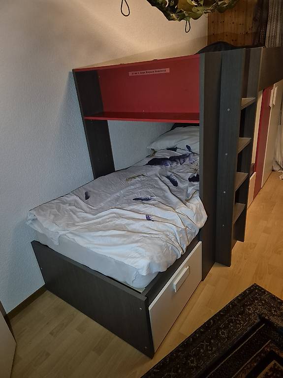 Kinder Doppelbett mit 2 Matrazen und Rost " pvb" im Kanton Bern - tutti.ch