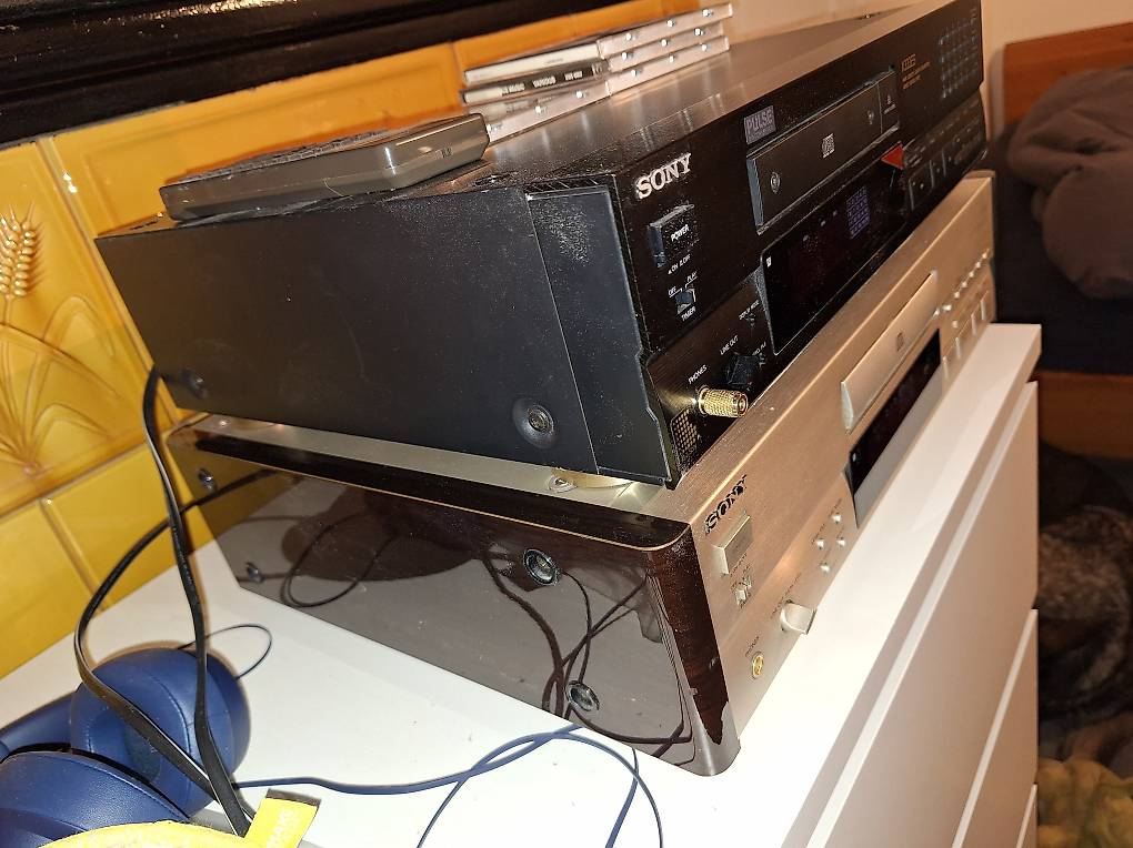 sony cdp x333es & cdp 505es im Kanton Bern - tutti.ch
