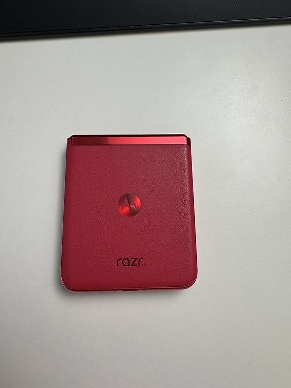 Motorola Razr Edge 40 Ultra im Kanton Bern - tutti.ch