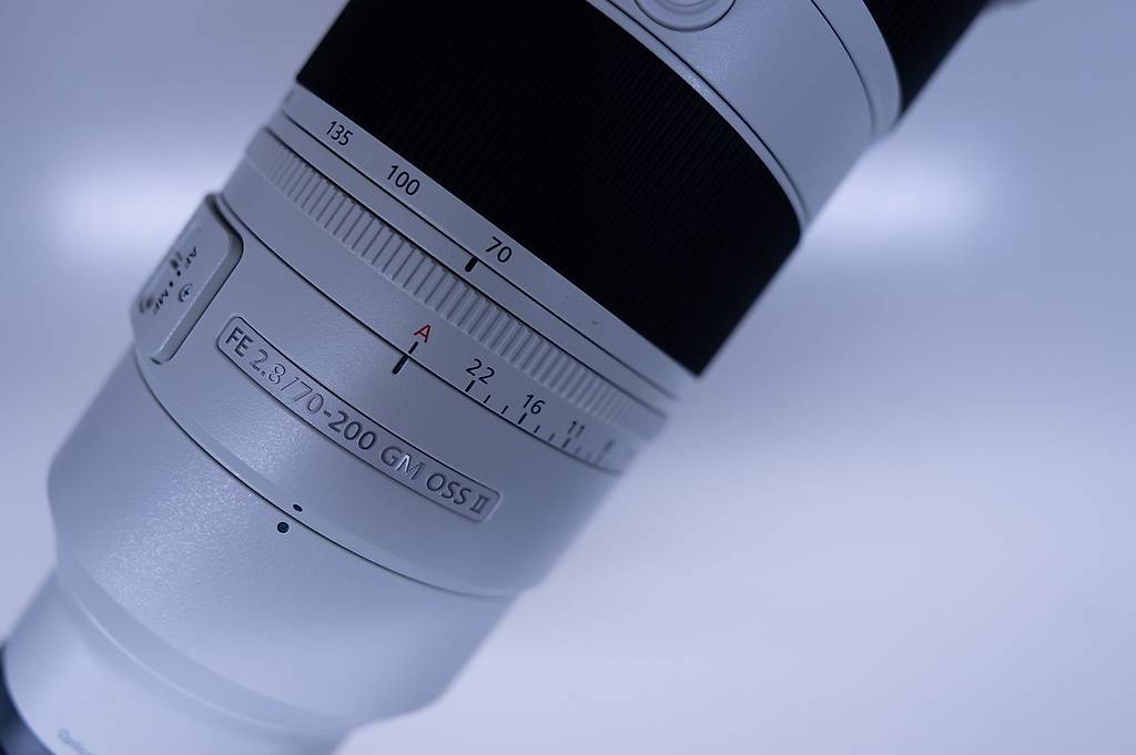 SONY 70-200mm F2,8 GM OSS II SEL70200GM2 2.8 GARANTIE 2028 im Kanton ...