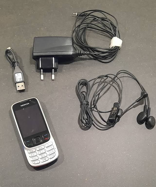 Vintage Nokia 6303i Classic im Kanton Basel-Landschaft - tutti.ch