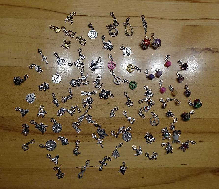 Diverse Charms im Kanton Aargau - tutti.ch