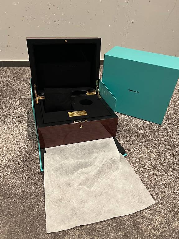 Original Tiffany Limited Edition Uhren Box mit Schachtel im Kanton ...