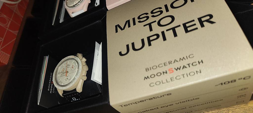 SWATCH & OMEGA: Bioceramic Moonswatch Set (Complete) im Kanton Zürich ...