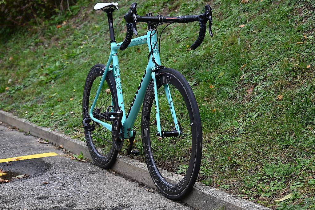 Bianchi Specialissima Campagnolo celeste im Kanton Waadt - tutti.ch