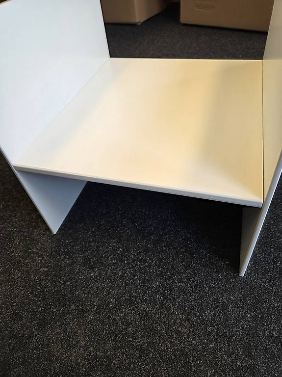 IKEA Kallax günstig abzugeben im Kanton Bern - tutti.ch