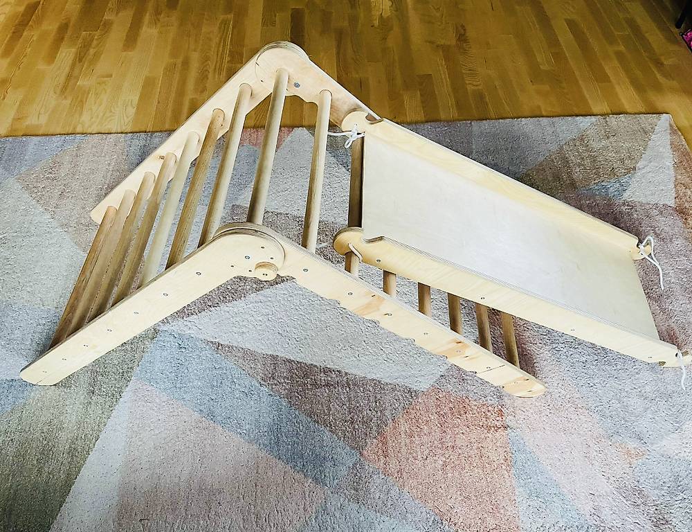 Montessori Klettergerüst Set mit Dreieck und Rutsche/Rampe im Kanton St ...