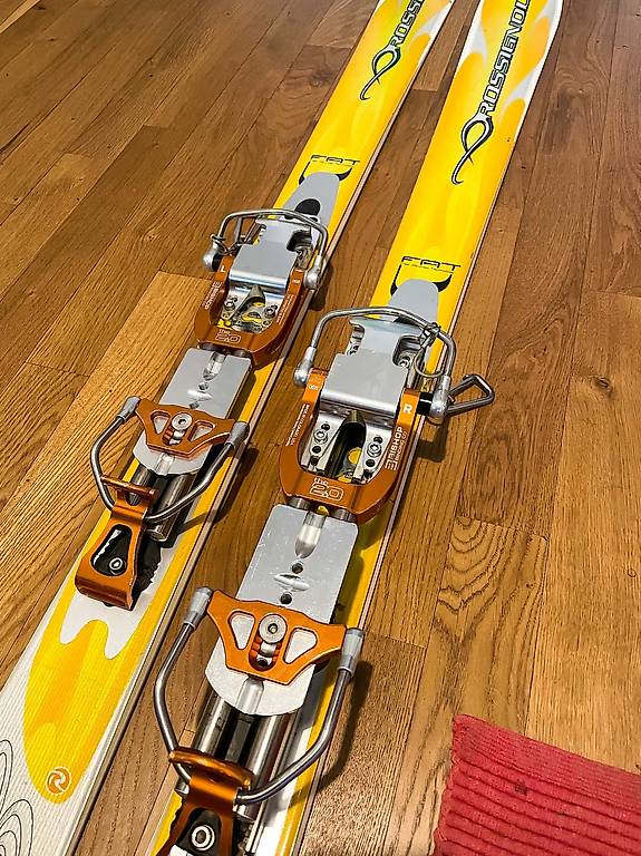 Rossignol B3 Telemark Ski mit Bishop Bomber 2.0 im Kanton Aargau - tutti.ch