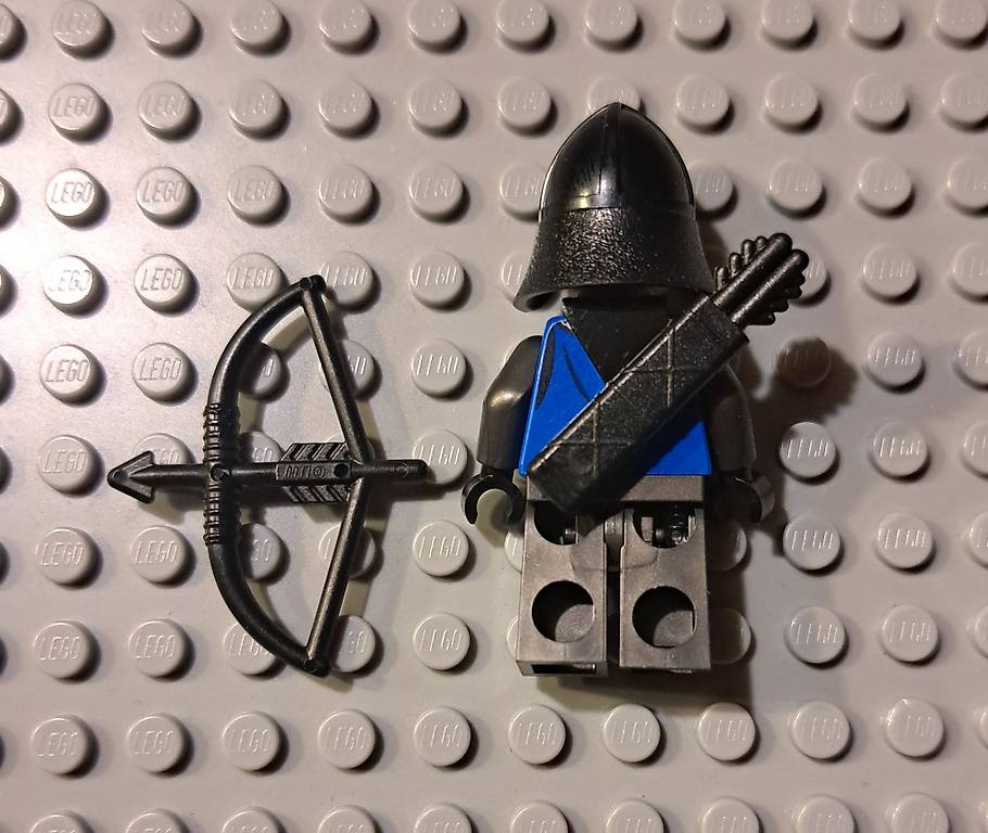 LEGO Minifigur Black Falcon Ritter - Bogenschütze im Kanton Zürich ...