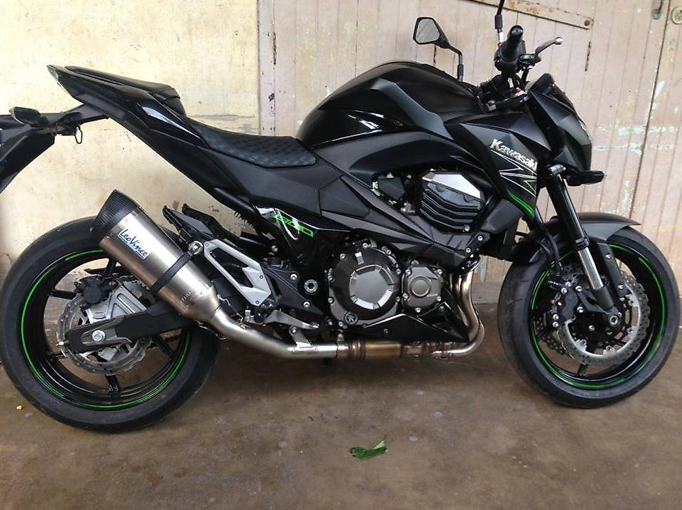 Kawasaki Z800 Leo Vince Factory R EVO 2 Titan Auspuff im Kanton Nidwalden - tutti.ch