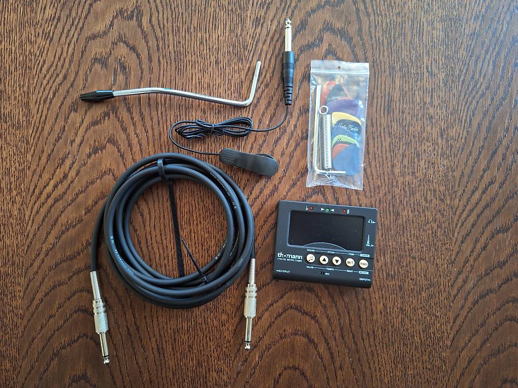 Fender Squier Strat Gitarre im Kanton Bern - tutti.ch