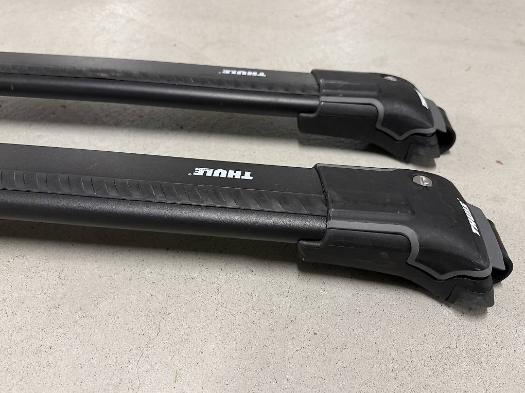 Thule Wingbar Edge Dachträger Black für raised rail im Kanton Zürich ...
