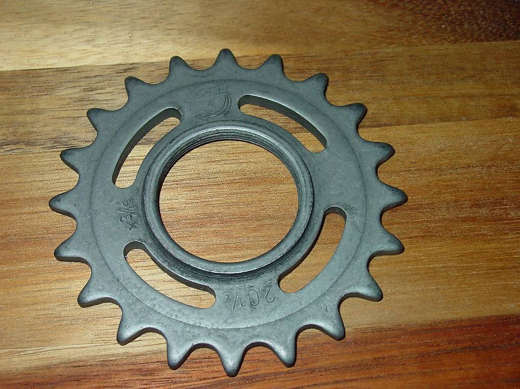 20 Zähne Ritzel Reich zu Rad 05 Militärvelo im Kanton Bern - tutti.ch