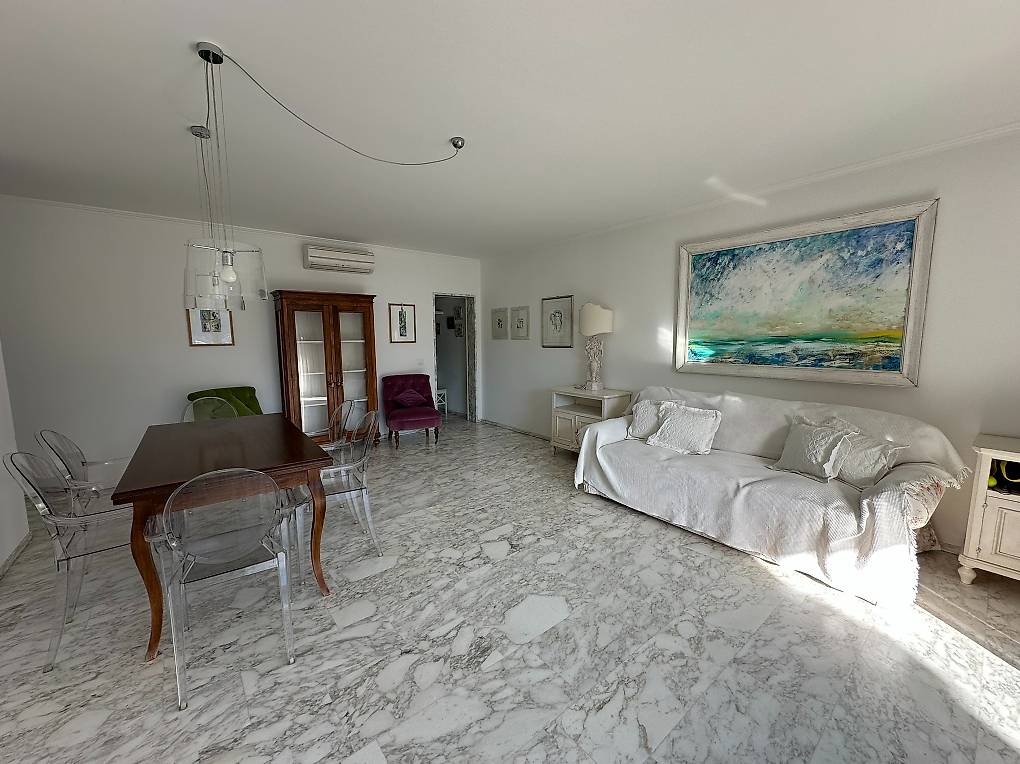 Esclusivo Attico di Lusso con Vista Lago e piscina - Porza Cantone ...