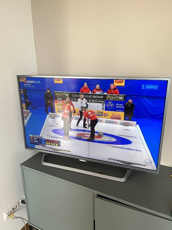 Philips TV 43 Zoll LED Smart TV / Fernseher im Kanton Solothurn - tutti.ch