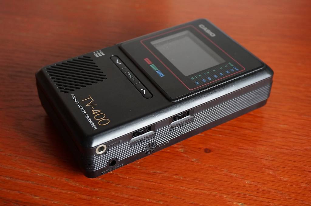 Casio TV-400 Pocket Color Television im Kanton Zürich - tutti.ch