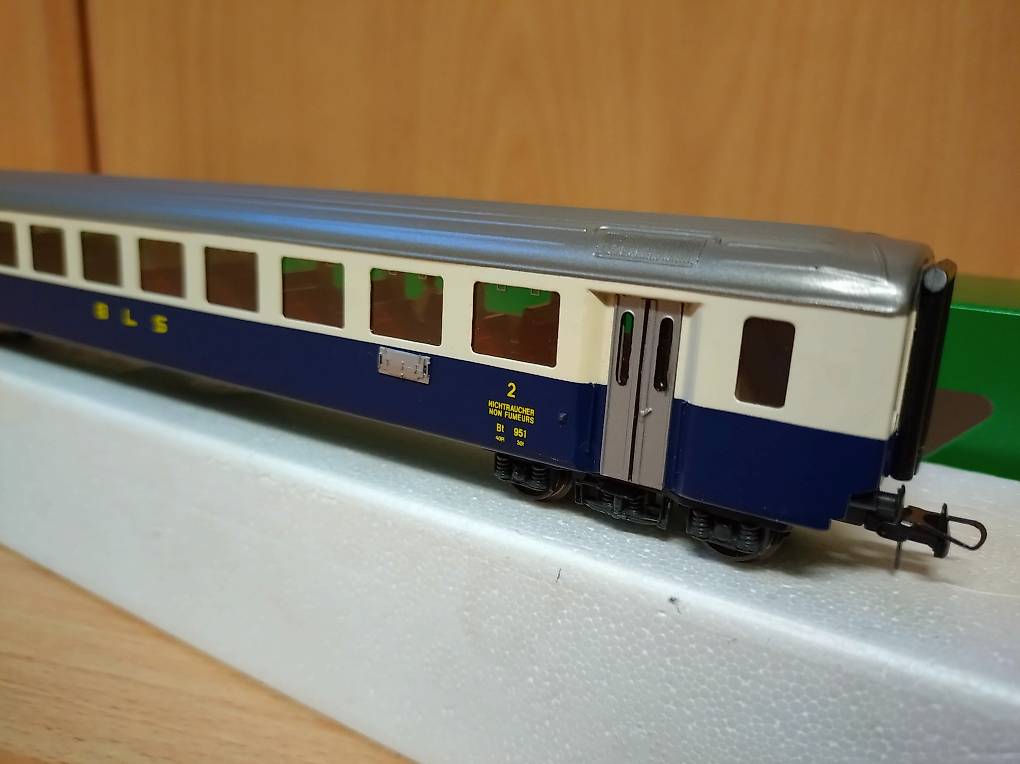 WABU BLS Steuerwagen Bt 951 im Kanton Bern - tutti.ch