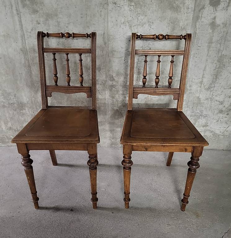 Holzstuhl im Kanton St. Gallen - tutti.ch