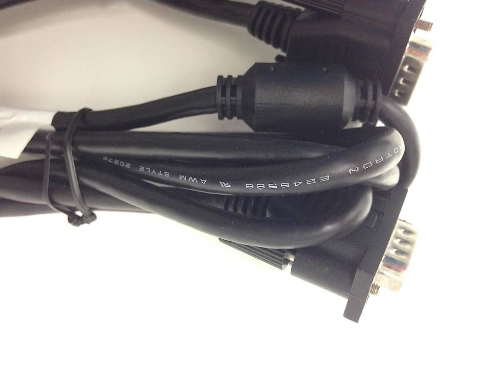VGA Monitor Kabel 15-pol VGA Stecker 1.8 METER im Kanton Zürich - tutti.ch