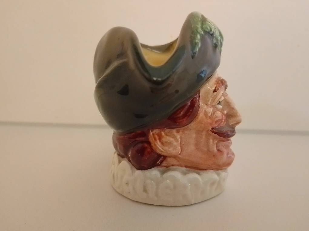 Vintage Figurenkrug, Character Jug small Royal Doulton im Kanton ...