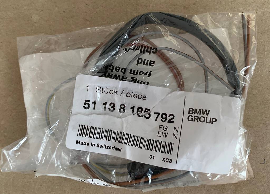 BMW Mikroschalter Taster für Heckklappe 3er 5er 51138185792 im Kanton ...