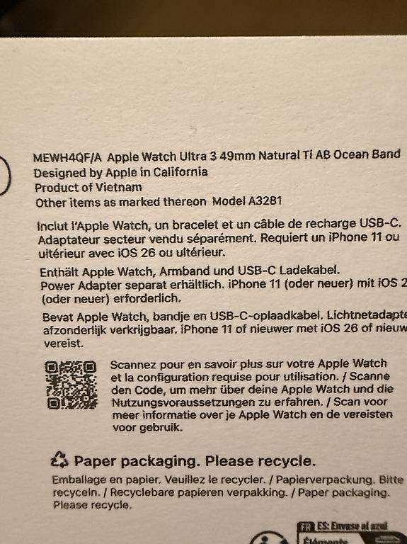 Apple Watch Ultra 3 Natural Titanium Blue Ocean Band im Kanton St ...