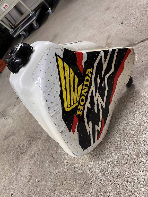 Honda XR 400 Tank im Kanton Appenzell Ausserrhoden - tutti.ch