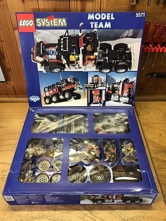 Lego Model Team, Black Cat, Item: 5571 im Kanton Bern - tutti.ch