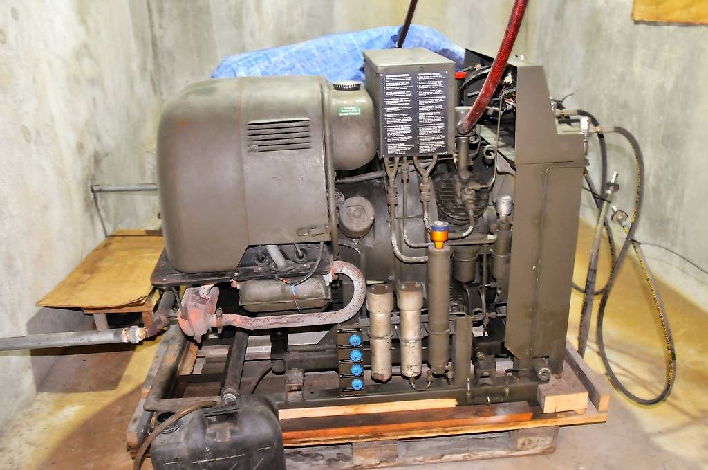 Tauchkompressor Bauer K15 fast ungebraucht VW Käfer Motor. im Kanton St. Gallen - tutti.ch