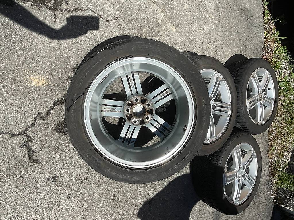 Audi Komplett Rad 17 Zoll ET28 im Kanton St. Gallen - tutti.ch