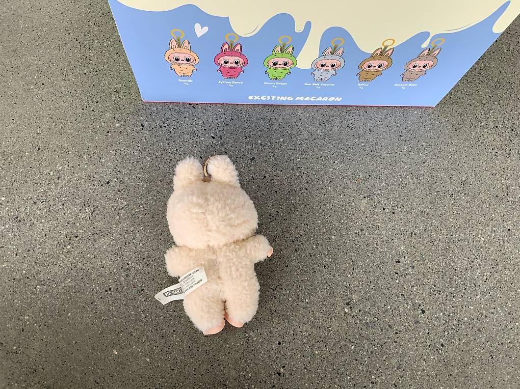 Labubu-Replika im Kanton Zürich - tutti.ch