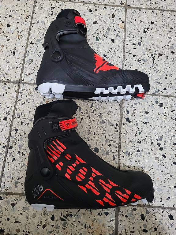 NEU Rossignol Langlaufschuhe Skating 44 im Kanton Aargau - tutti.ch