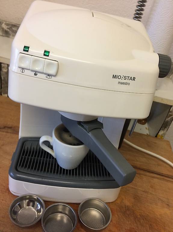 Kaffemaschine Siebträger Kolbe Mio:Star gemalte Bohne pulver im Kanton ...