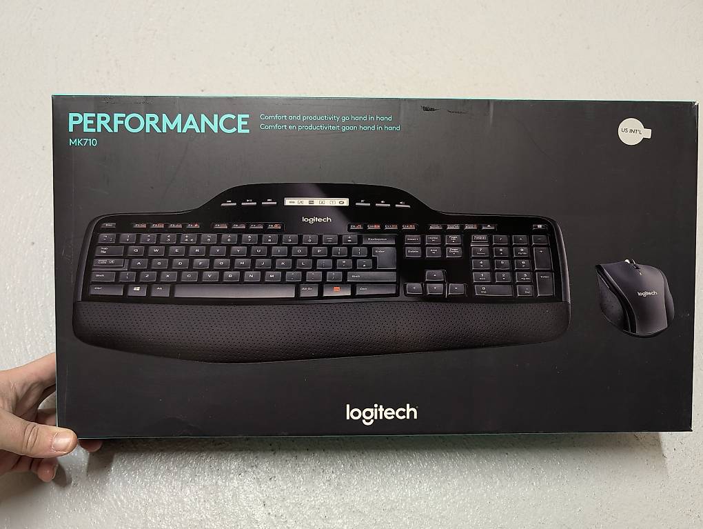 Logitech MK710 kabellose Tastatur/Mouse - US Layout im Kanton Nidwalden ...