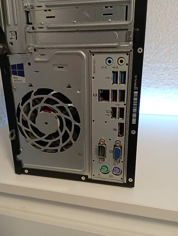 HP ProDesk 400 G3 MT, SSD, Win 11 Pro, Office Pro im Kanton ...