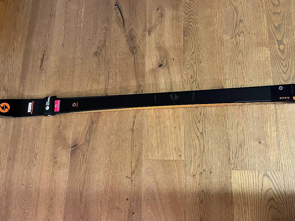 Tourenski Blizzard Zero G Fabrikneu im Kanton St. Gallen - tutti.ch