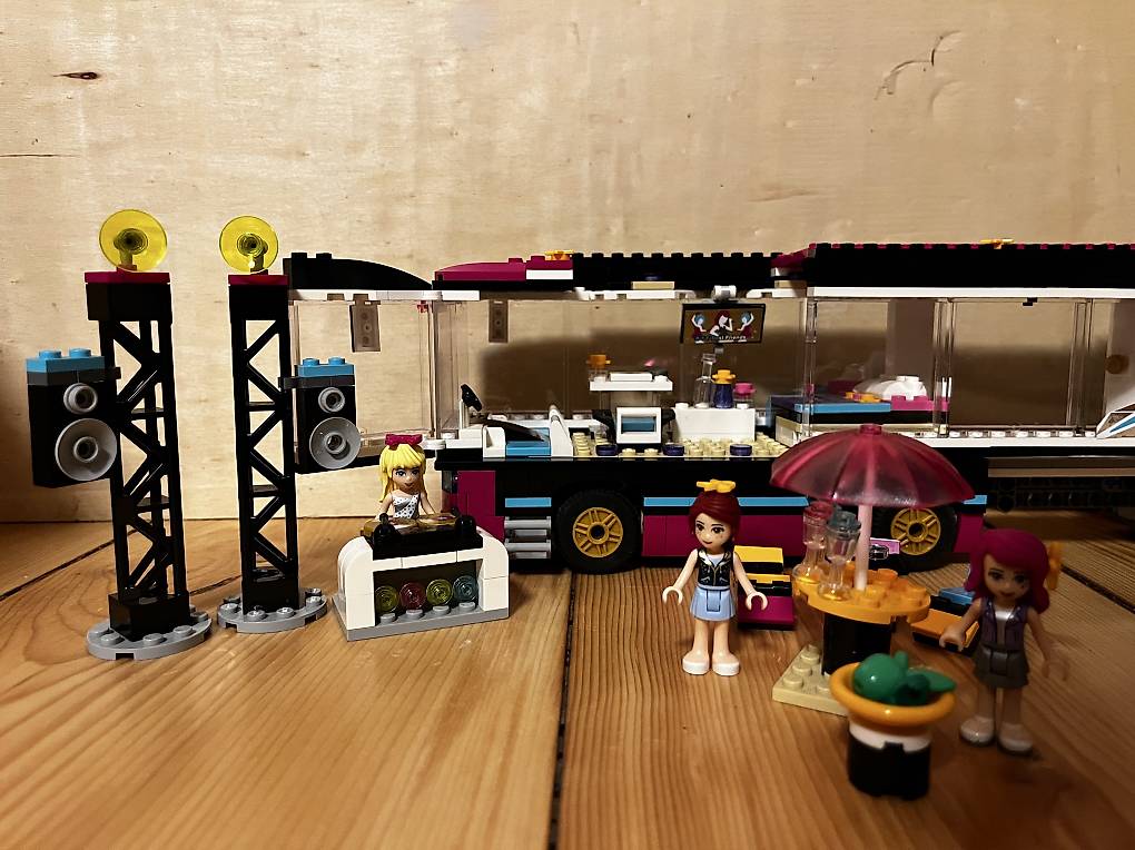 Lego Friends Popstar Tourbus im Kanton Basel-Landschaft - tutti.ch