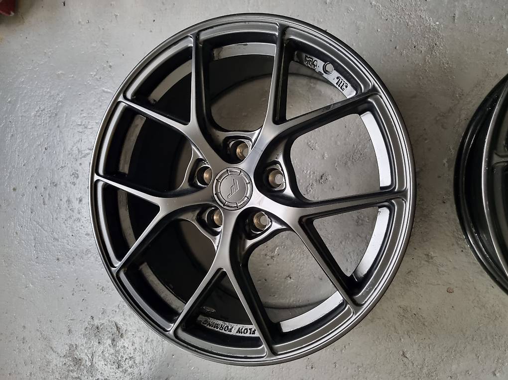 A vendre jantes Japan Racing SL01 - 8x17 - 5 x112 im Kanton Genf - tutti.ch