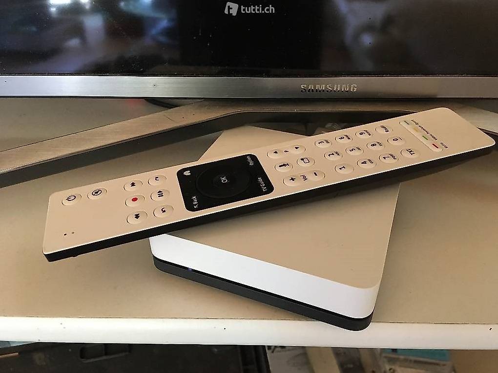 Swisscom TV Box 2.0 inkl. Kabel und Fernbedienung im Kanton St. Gallen ...