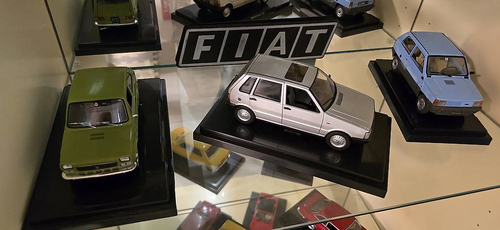 Zu verkaufen 11 Fiat, Lancia, Alfa, Massstab 1:24 im Kanton Aargau ...