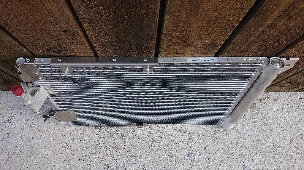 Neuer Valeo Klimakühler Opel Zafira B / Astra H im Kanton Schwyz - tutti.ch